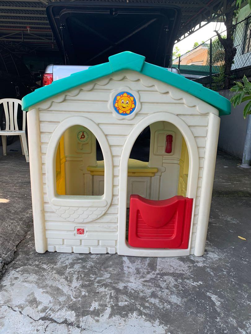 Step 2 Playhouse, Hobbies & Toys, Toys & Games on Carousell