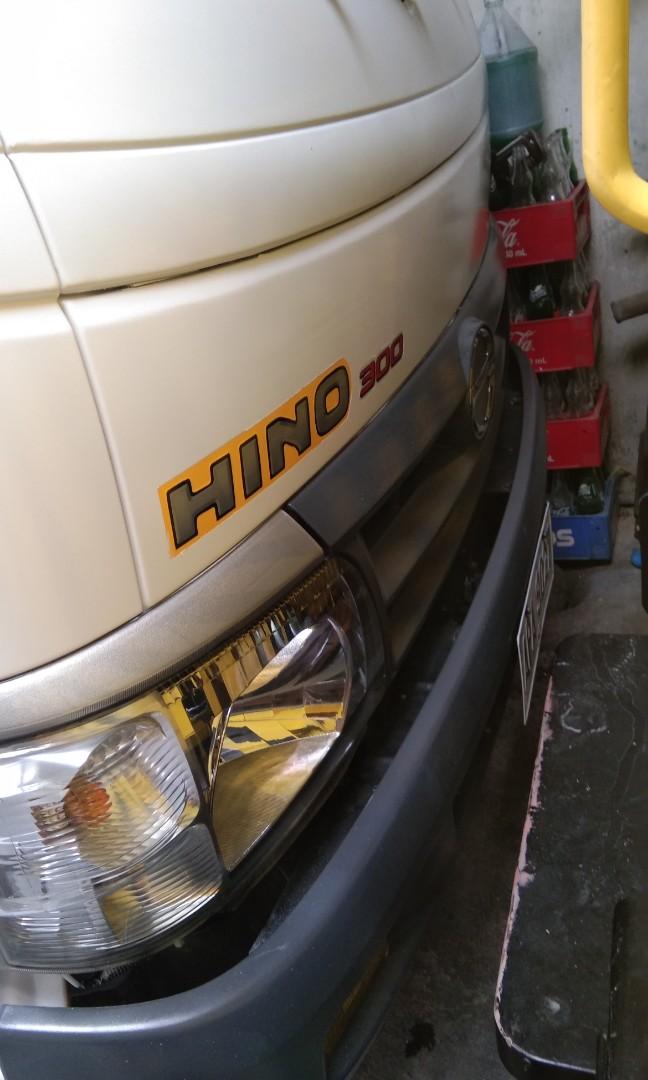 Toyota Hino Elf Mini bus Manual, Cars for Sale, Used Cars on Carousell