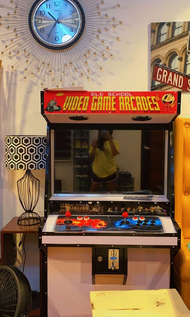 video game arcade (around 2000+ games from 70s to 20s), Video Gaming ...