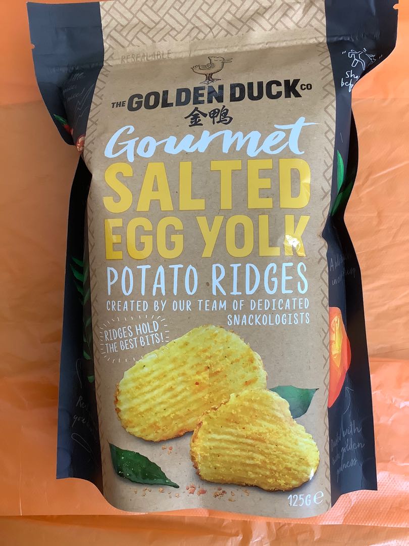 Golden duck salted egg yolk potato chips, Food & Drinks, Packaged ...