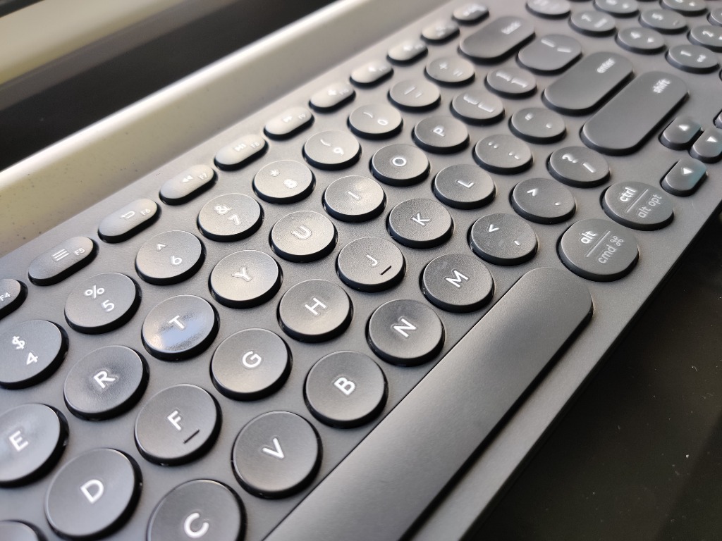 Logitech K780 Multi-Device Wireless Keyboard, Computers & Tech, Parts ...