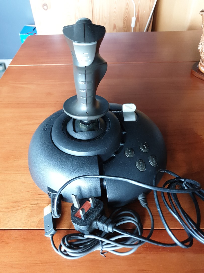 Microsoft Sidewinder forcefeedback 2 joystick, Video Gaming, Gaming ...