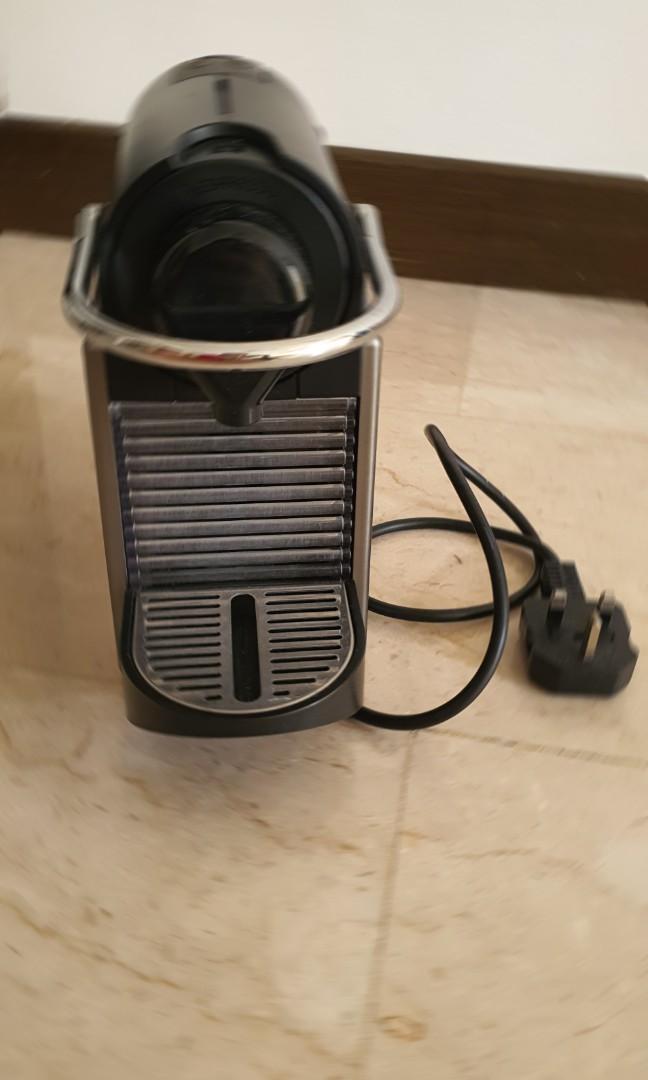 Nespresso Coffee Machine Pixie C60, TV & Home Appliances, Kitchen ...