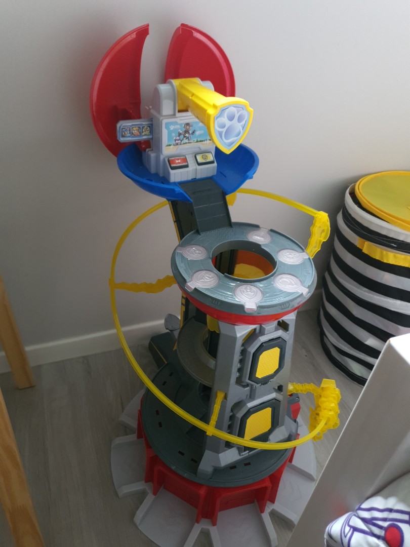 Paw Patrol Mighty Pup Lookout Tower, Hobbies & Toys, Toys & Games on ...