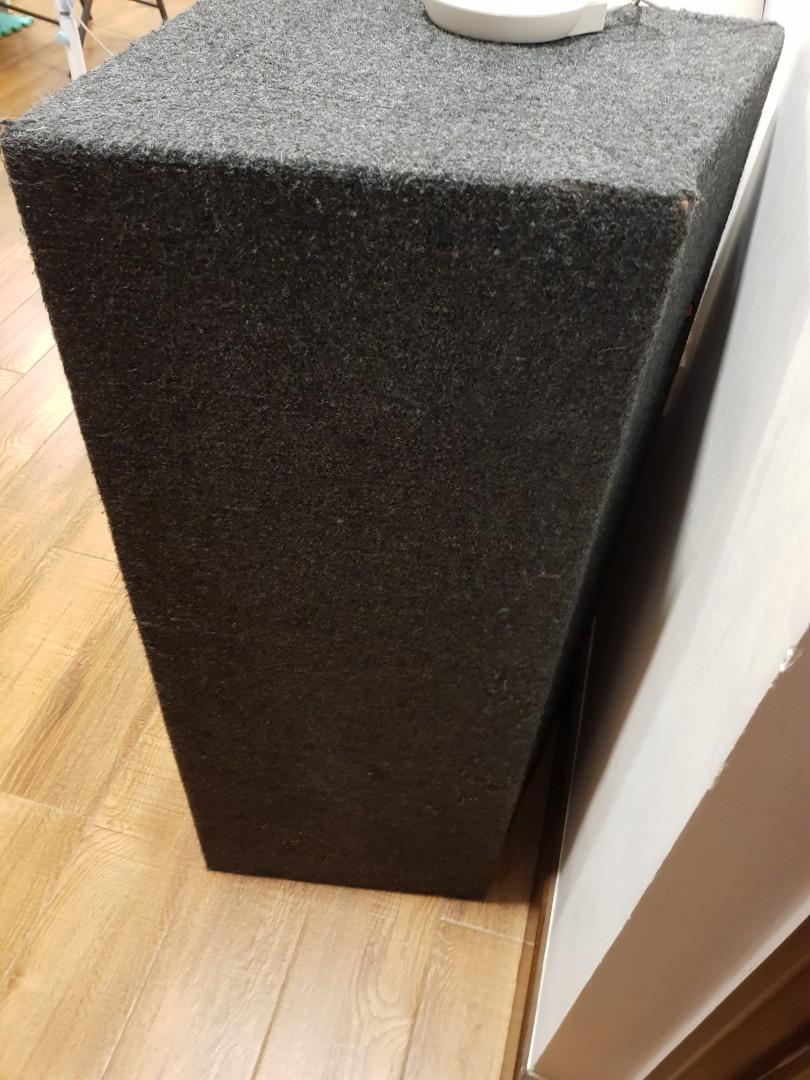 Pioneer 12inch Subwoofer with nice enclosure box, Car Parts ...