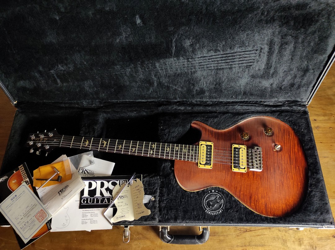 PRS Singlecut Tremolo 10top 20th Anniversary 2006, Hobbies & Toys ...
