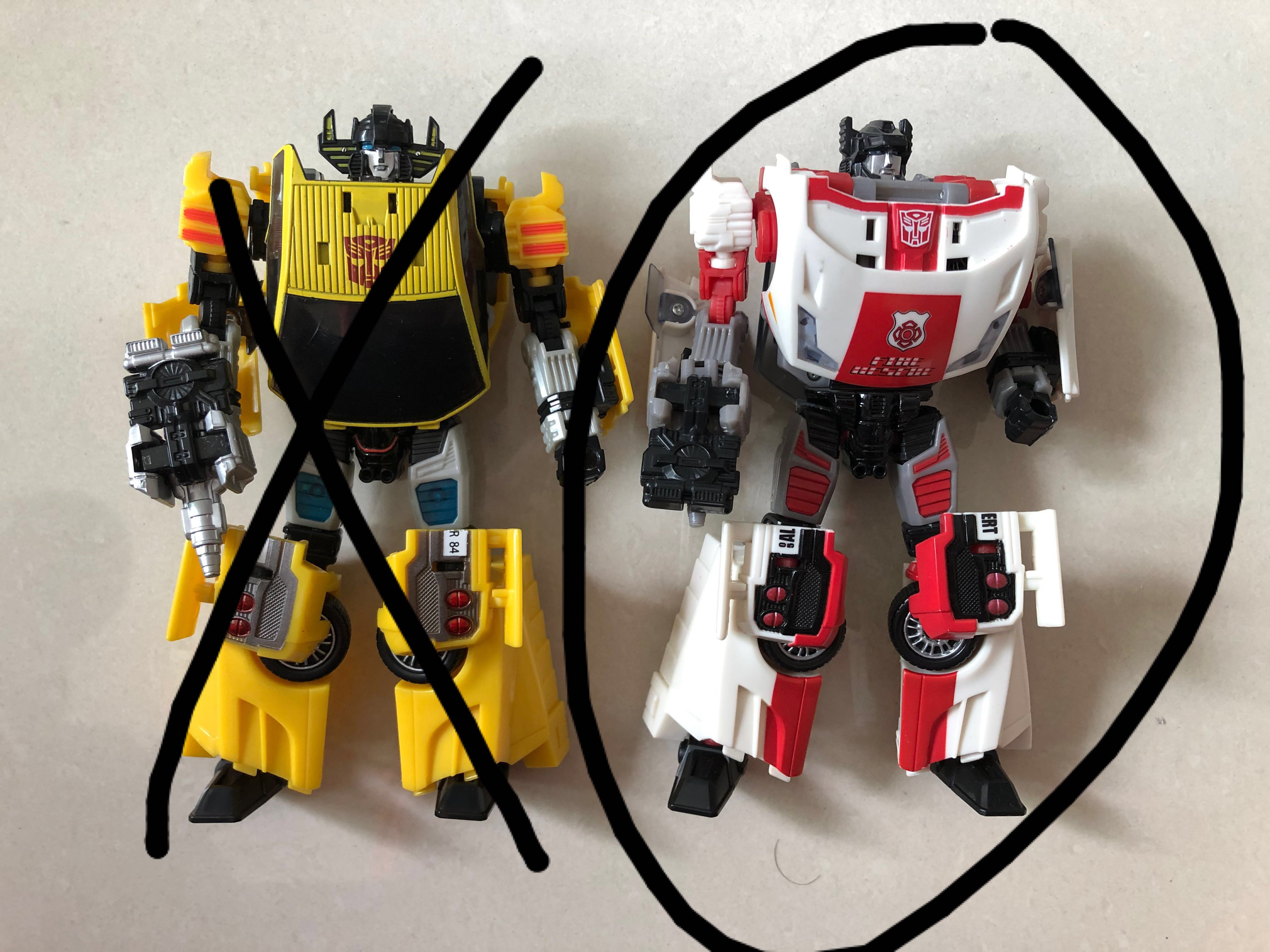 Transformers universe Red alert and Sunstreaker, Hobbies & Toys, Toys ...