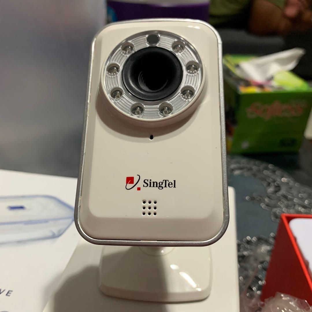 Home security camera - Singtel, Furniture & Home Living, Security ...