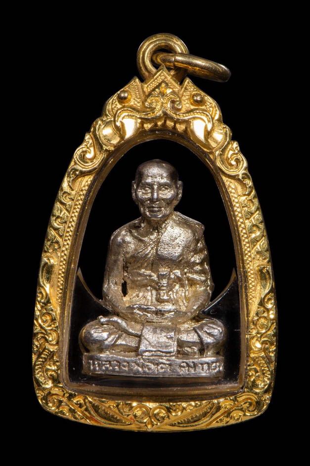 LP Tae Roop Lor BE 2519, Hobbies & Toys, Memorabilia & Collectibles ...