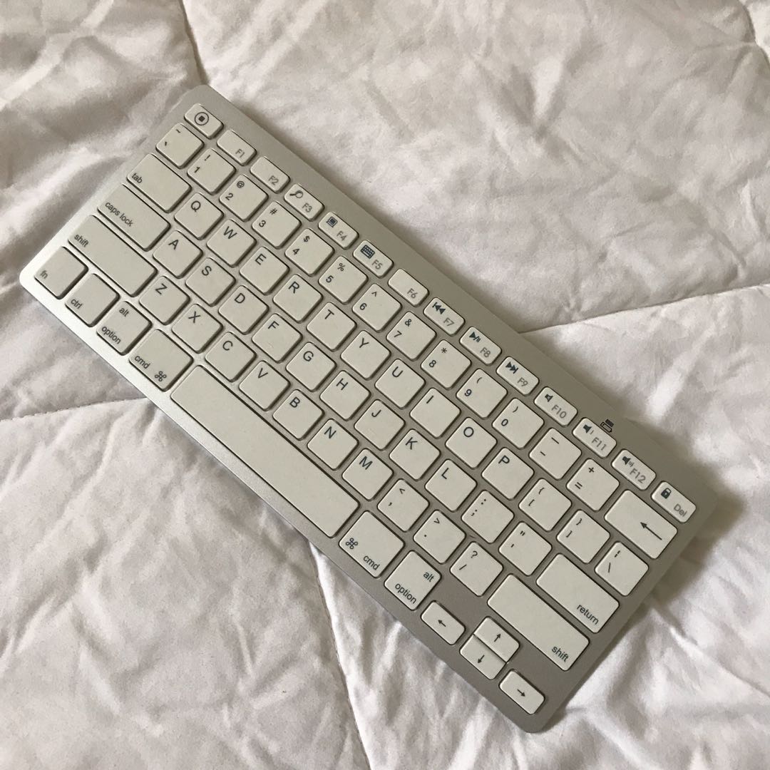 Miniso Wireless Bluetooth Keyboard, Computers & Tech, Parts ...