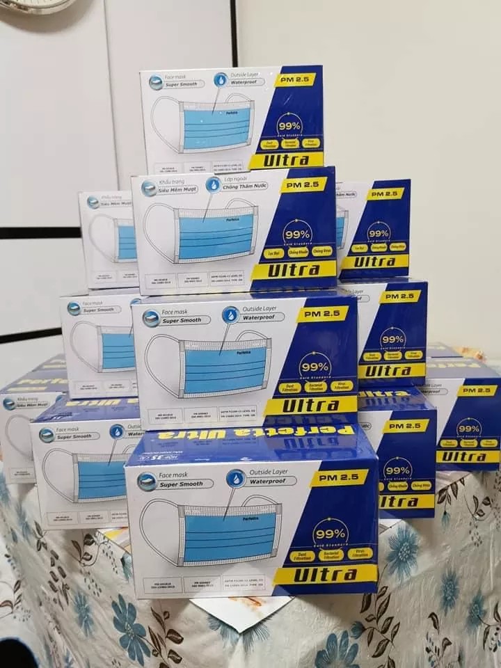 Perfetta ultra surgical mask, Health & Nutrition, Face Masks & Face ...