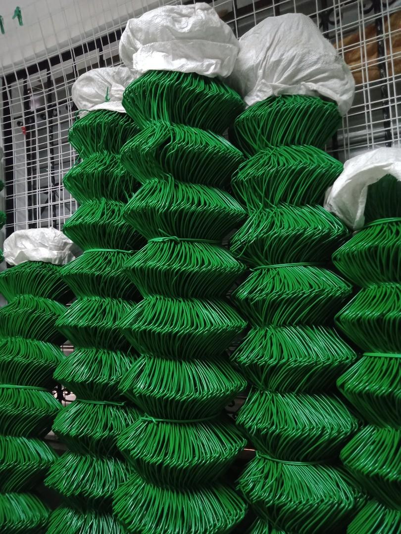 PVC coated cyclone wire, Commercial & Industrial, Construction Tools ...