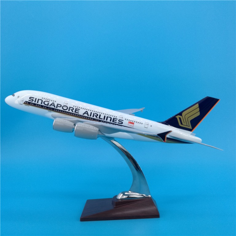 Singapore Airlines (SIA, SQ) AirBus A380 Airplane Model (1:200) [Model ...