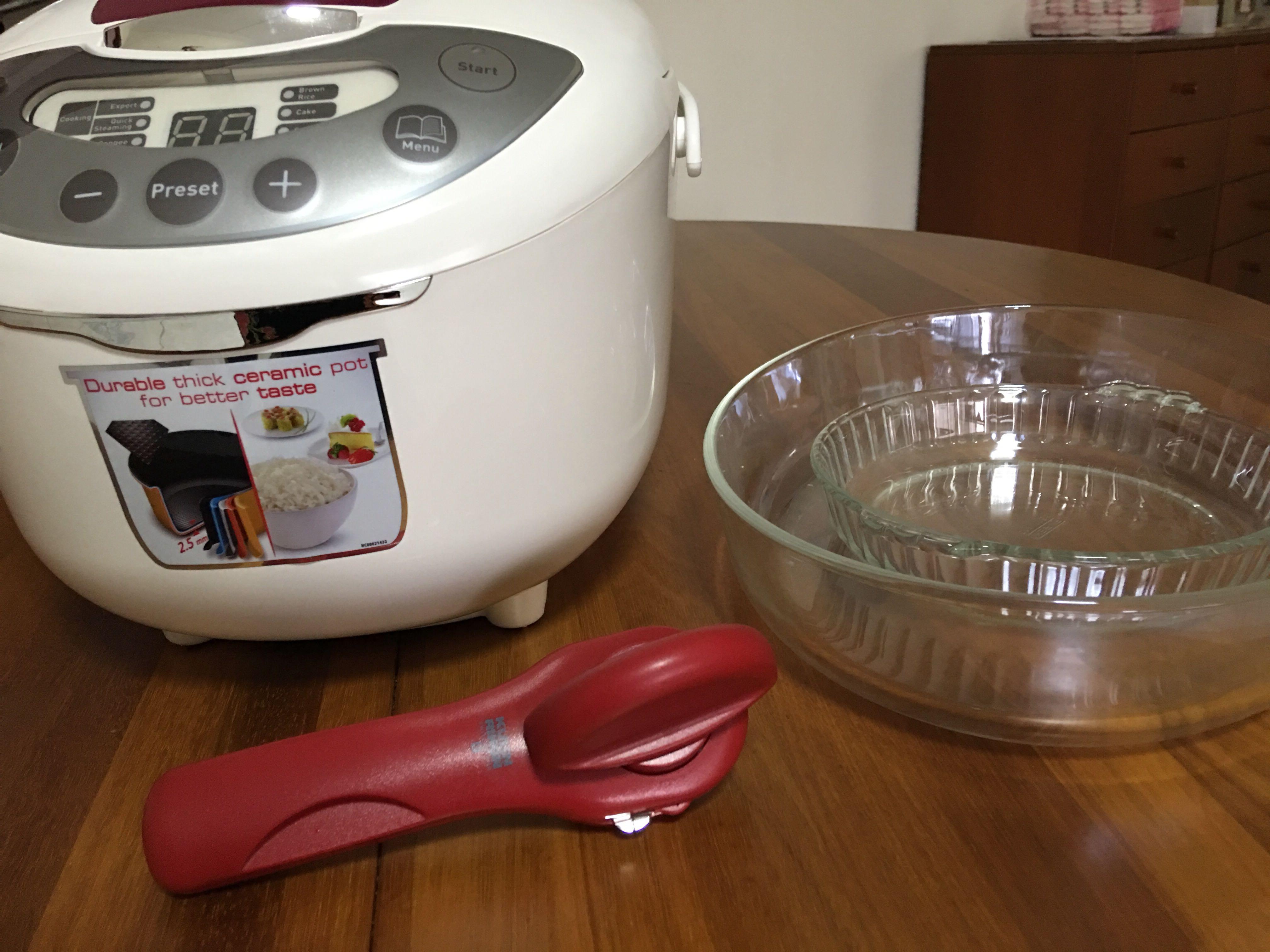 Tefal rice cooker 1.8 litres $55 (fixed, non negotiable)Kuhn Rikon ...