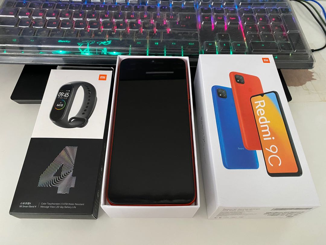 Xiaomi Redmi 9C (Sunrise Orange) + Mi Smart Band 4, Mobile Phones ...
