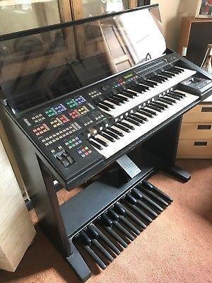 Yamaha Electone HS8 Orchestrated Organ 220v direct, Hobbies & Toys ...