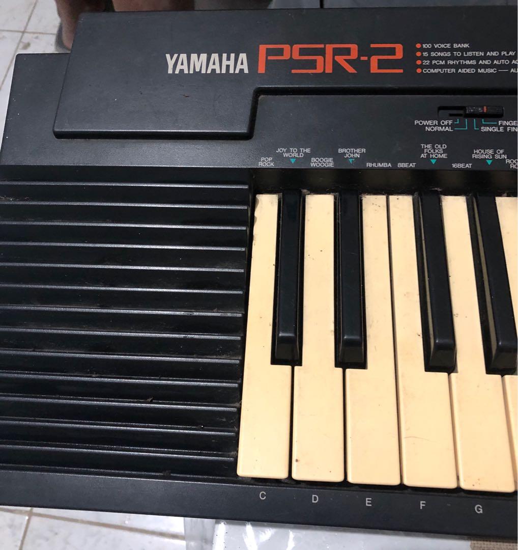 Yamaha PSR-2 Keyboard, Hobbies & Toys, Music & Media, Musical ...