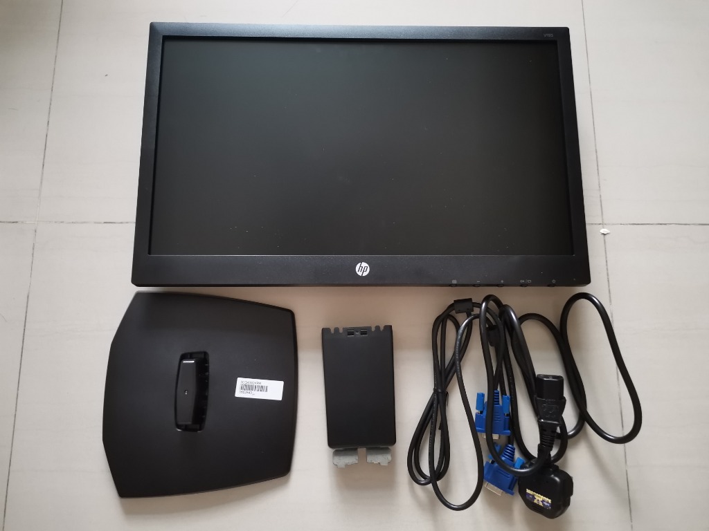 HP V193 18.5-inch LED Backlit Monitor, Computers & Tech, Parts ...