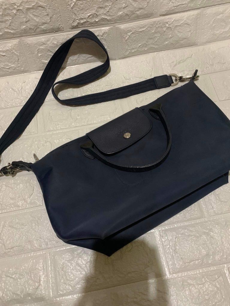 LC Two Way Neo Bag, Women's Fashion, Bags & Wallets, Cross-body Bags on ...