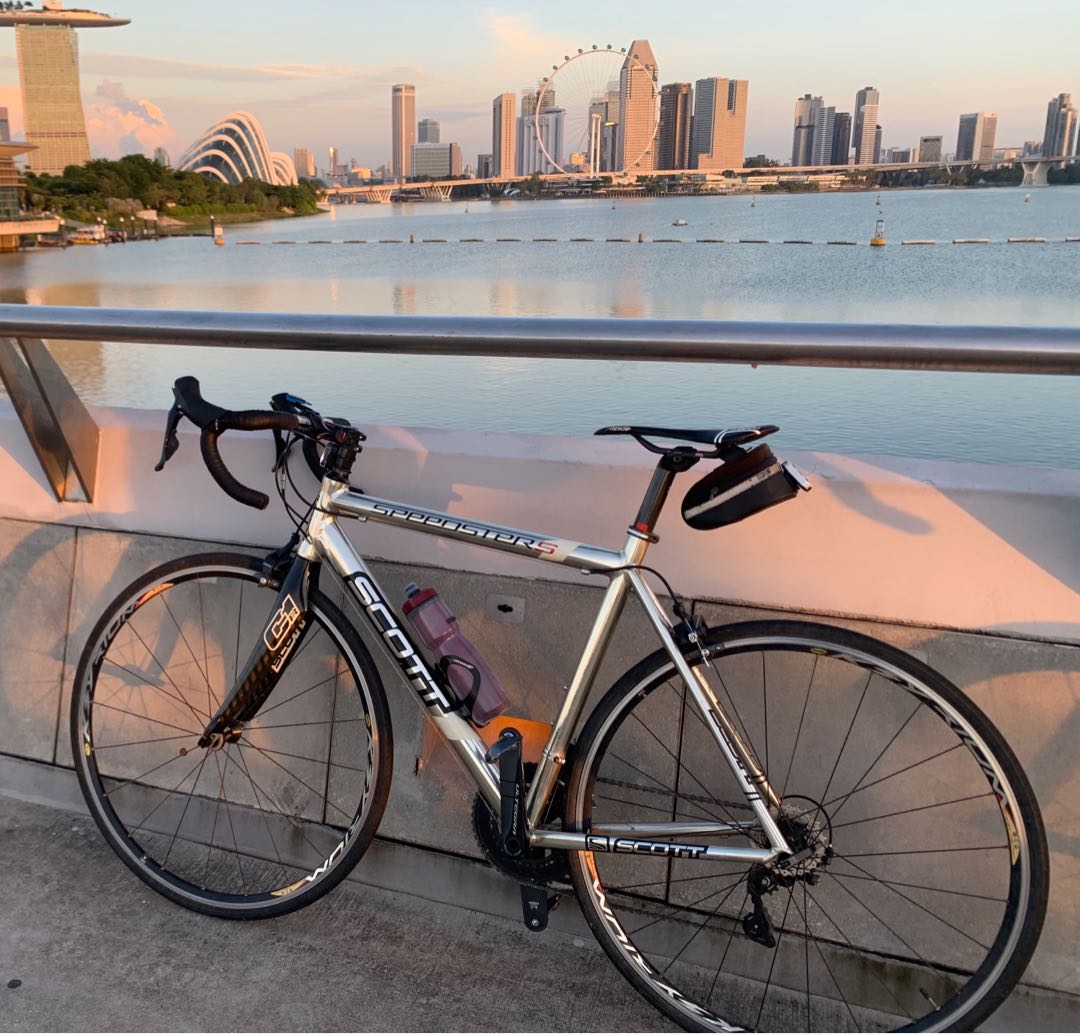 Race ready Scott Speedster S1 road bike with latest Ultegra groupset ...