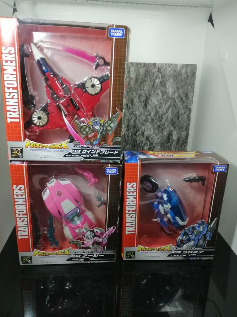 TakaraTomy Transformers Legends Arcee, Chromia, Windblade, Night bird ...