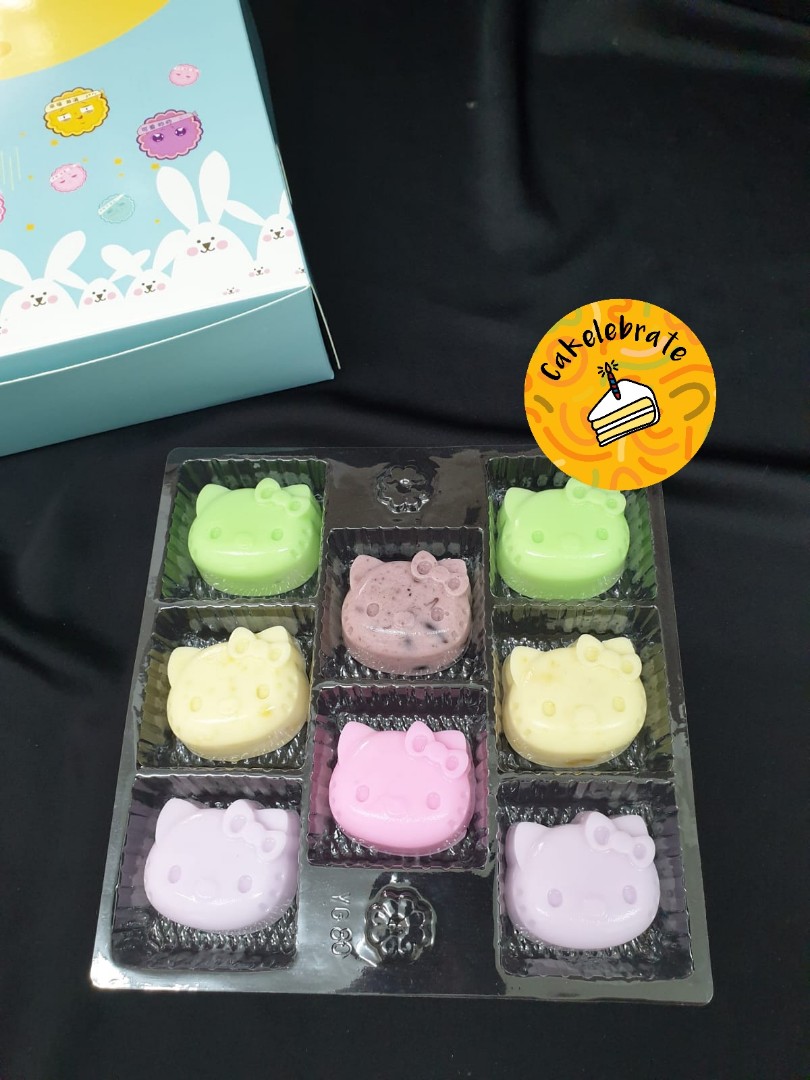 Traditional Hello Kitty design Jelly Mooncakes, Food & Drinks, Homemade Bakes on Carousell