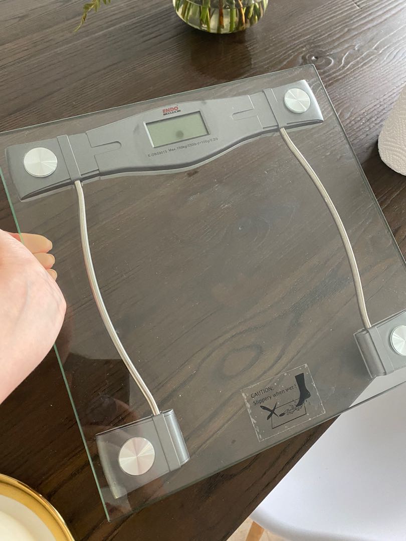 Weighing Scale, Health & Beauty, Bath & Body on Carousell