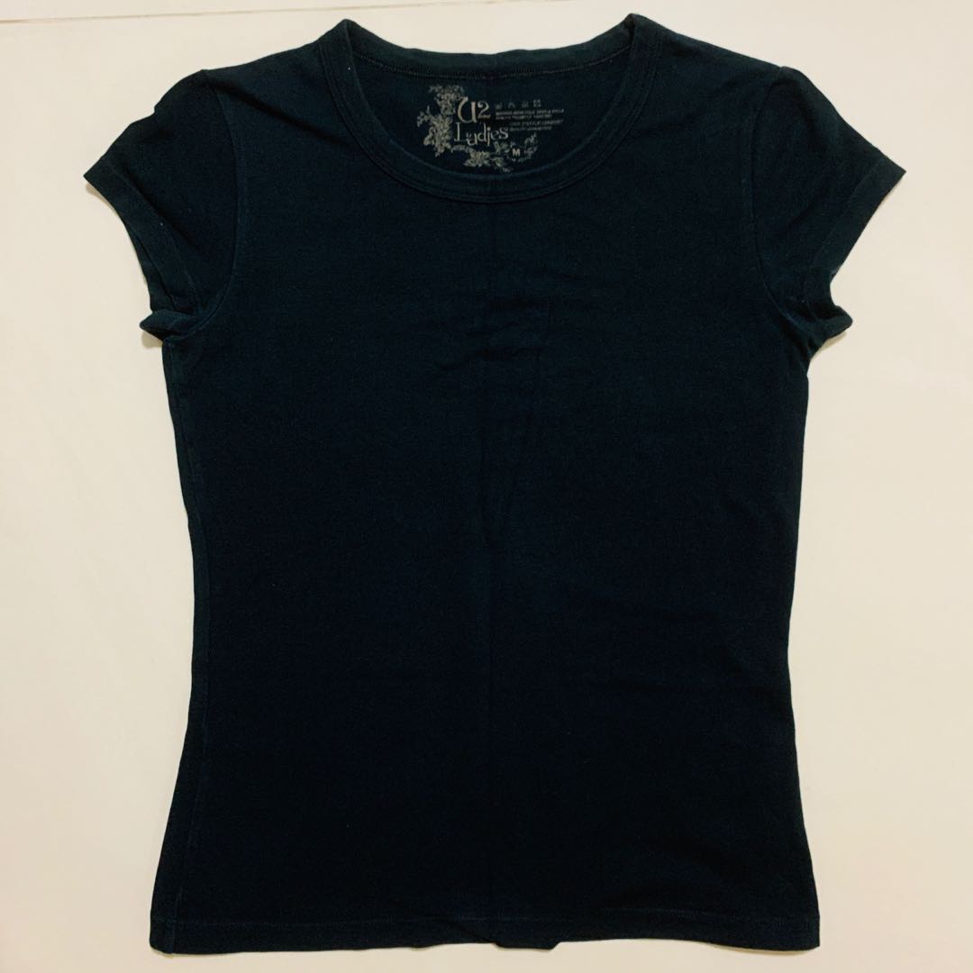 Basic Black Top, Women's Fashion, Tops, Sleeveless on Carousell