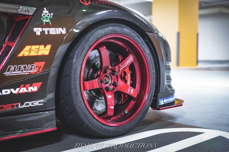 Candy Red Rims Spray Paint And Kerb Rash Repair, Car Accessories ...