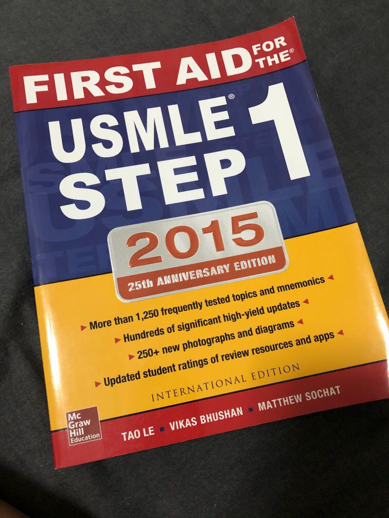 First aid for the USMLE step 1, Books & Stationery, Textbooks ...