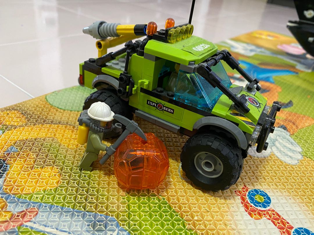 Lego 60121 volcano set, Hobbies & Toys, Toys & Games on Carousell