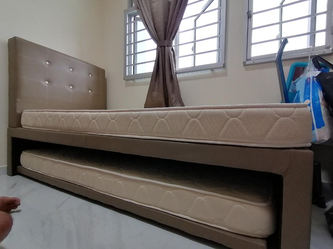 Pull Out Bed, Furniture, Beds & Mattresses on Carousell