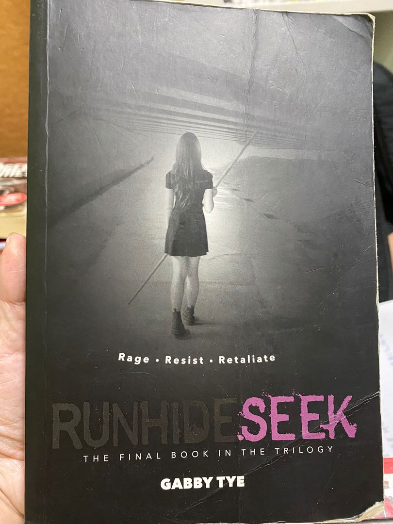 Run Hide Seek by Gabby Tye, Hobbies & Toys, Books & Magazines, Fiction ...