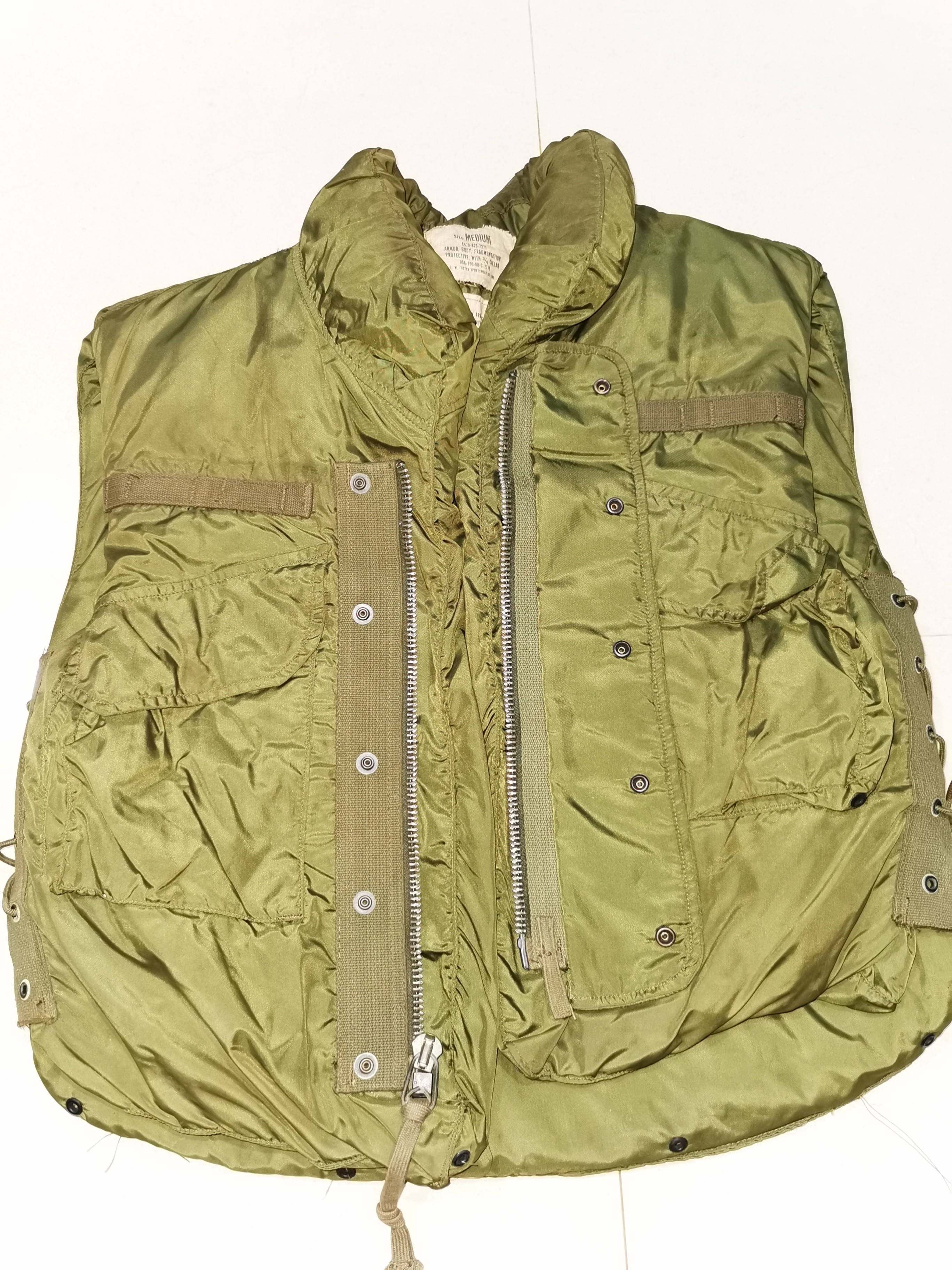 Vietnam War Flak Jacket, Hobbies & Toys, Memorabilia & Collectibles ...