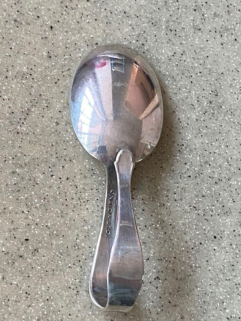 Vintage Baby Spoon Loop Handle Fantasy 1941 Tudor Plate Oneida Silver ...