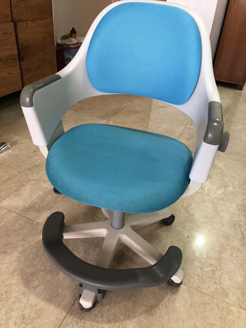 Young Student Chair by Sidiz(Korean brand), Babies & Kids, Baby Nursery ...
