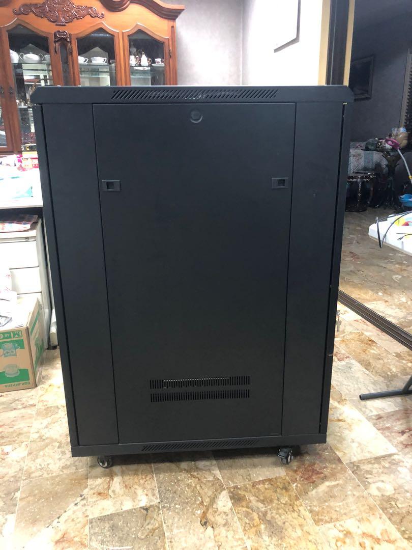 22U Server Rack Cabinet - extra depth (also a Network Cabinet ...