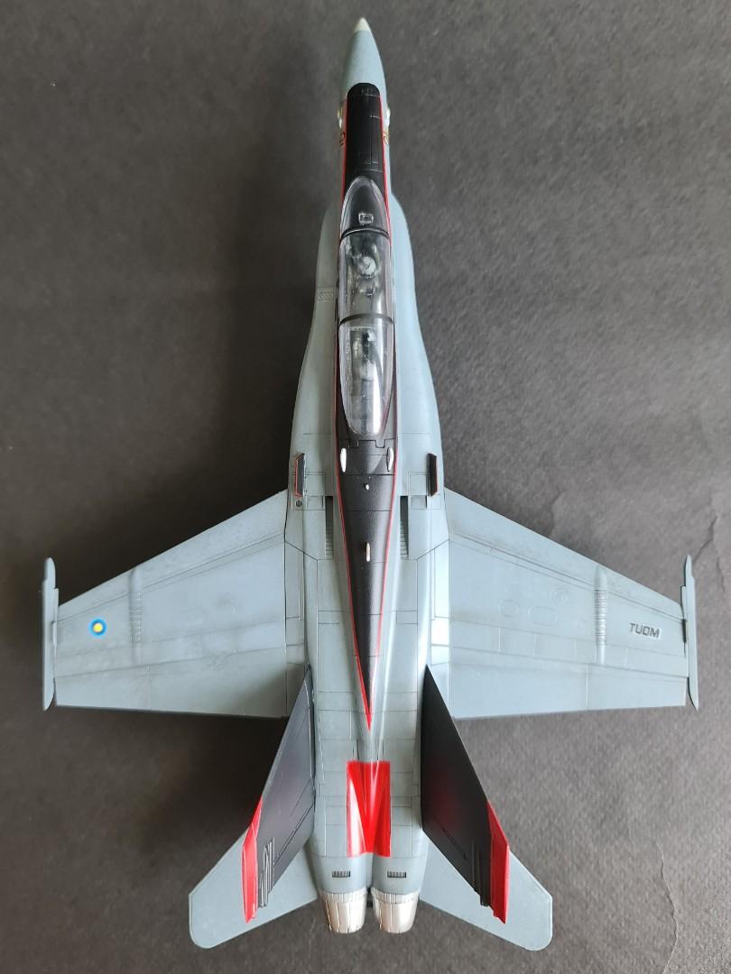 Pro built 1/72 TUDM, RMAF F/A-18D Hornet 20 year anniversary special ...