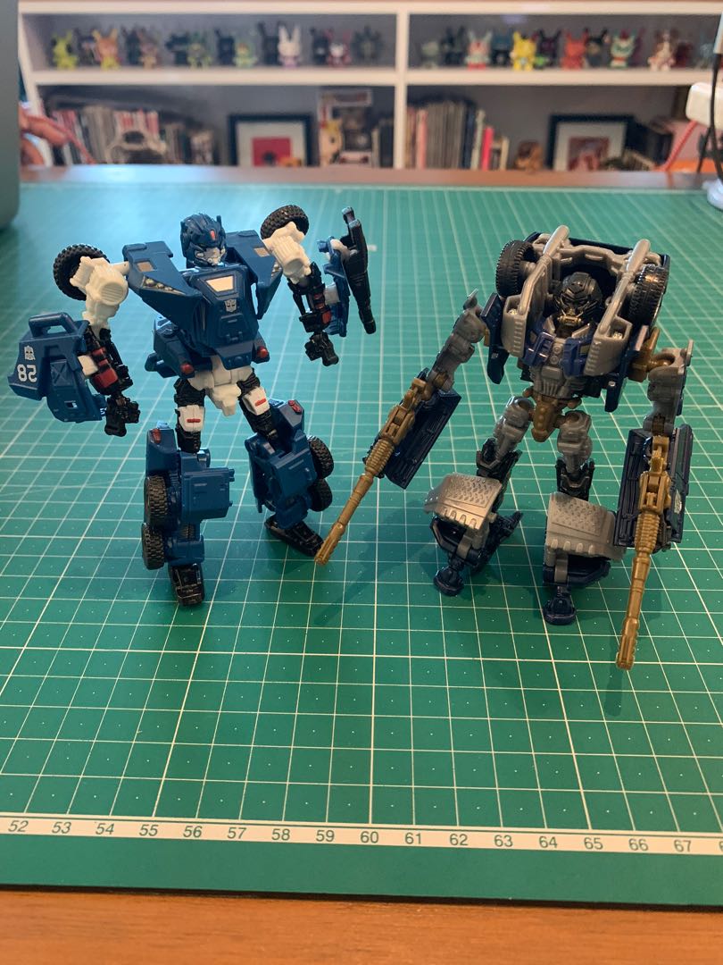 Transformers Reveal the Shield Autobot Breacher and Scattorshot ...