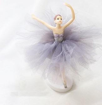 Cake Topper - Dancing girl / Ballet Dancing, Hobbies & Toys, Stationery ...