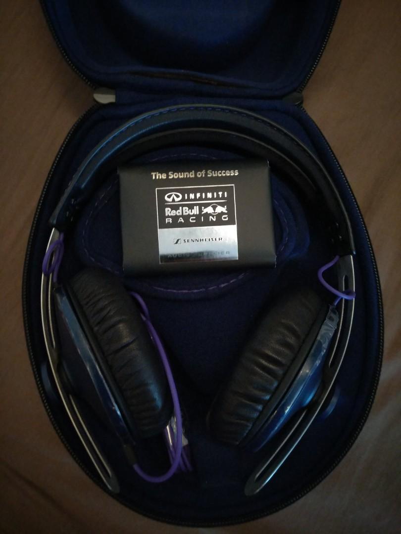 F1 Sennheiser Momentum Infiniti Red Bull Racing Limited Edition Wired ...