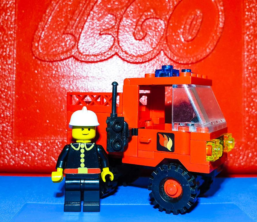 LEGO 6650 : Fire and Rescue Van (Vintage), Hobbies & Toys, Toys & Games ...