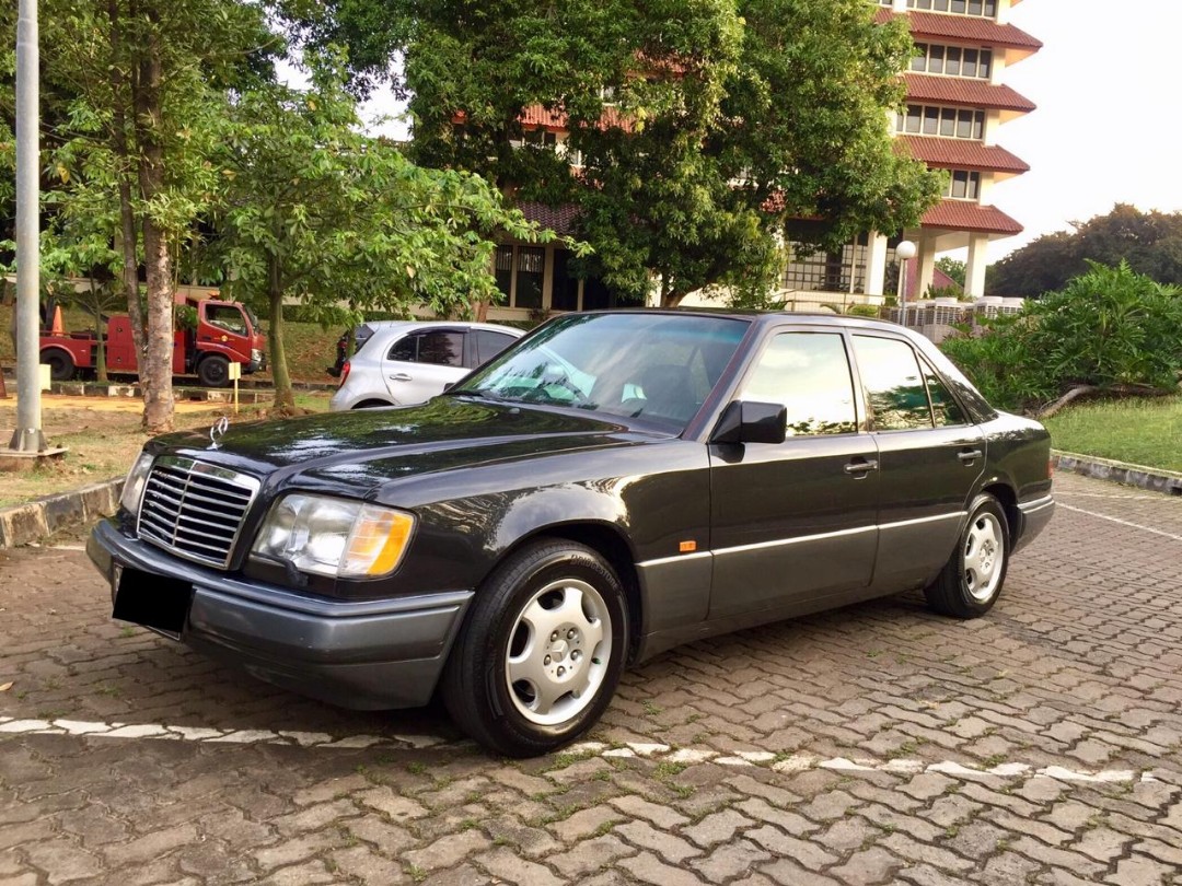 Mercy boxer masterpiece E220 W124 th 1995 M/T, Mobil & Motor, Mobil ...