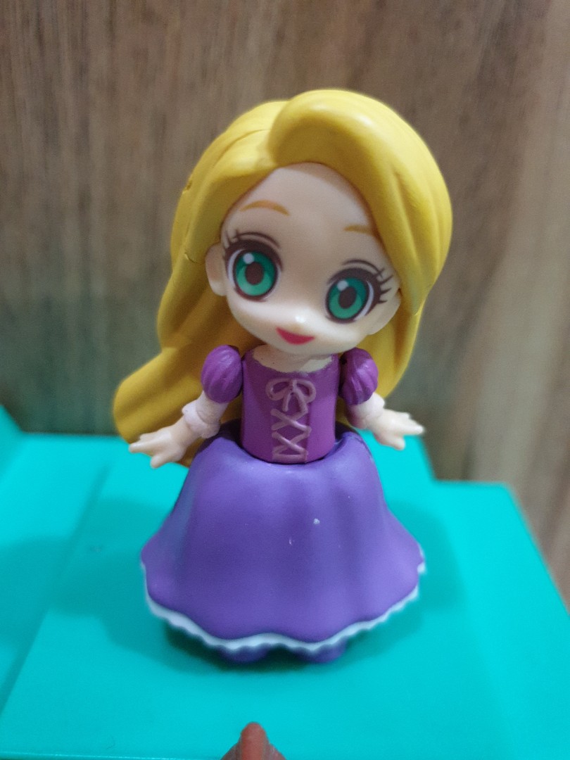 Disney Princess Repunzel mini Figurine, Hobbies & Toys, Collectibles ...