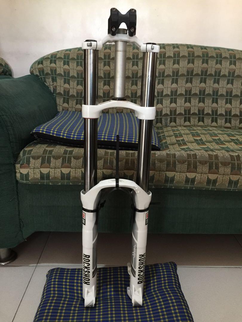 Rockshox Domain R, Sports Equipment, Bicycles & Parts, Bicycles on ...