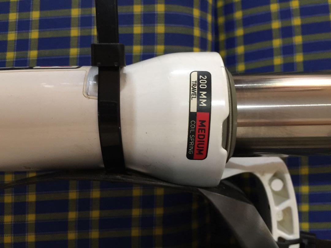 Rockshox Domain R, Sports Equipment, Bicycles & Parts, Bicycles on ...