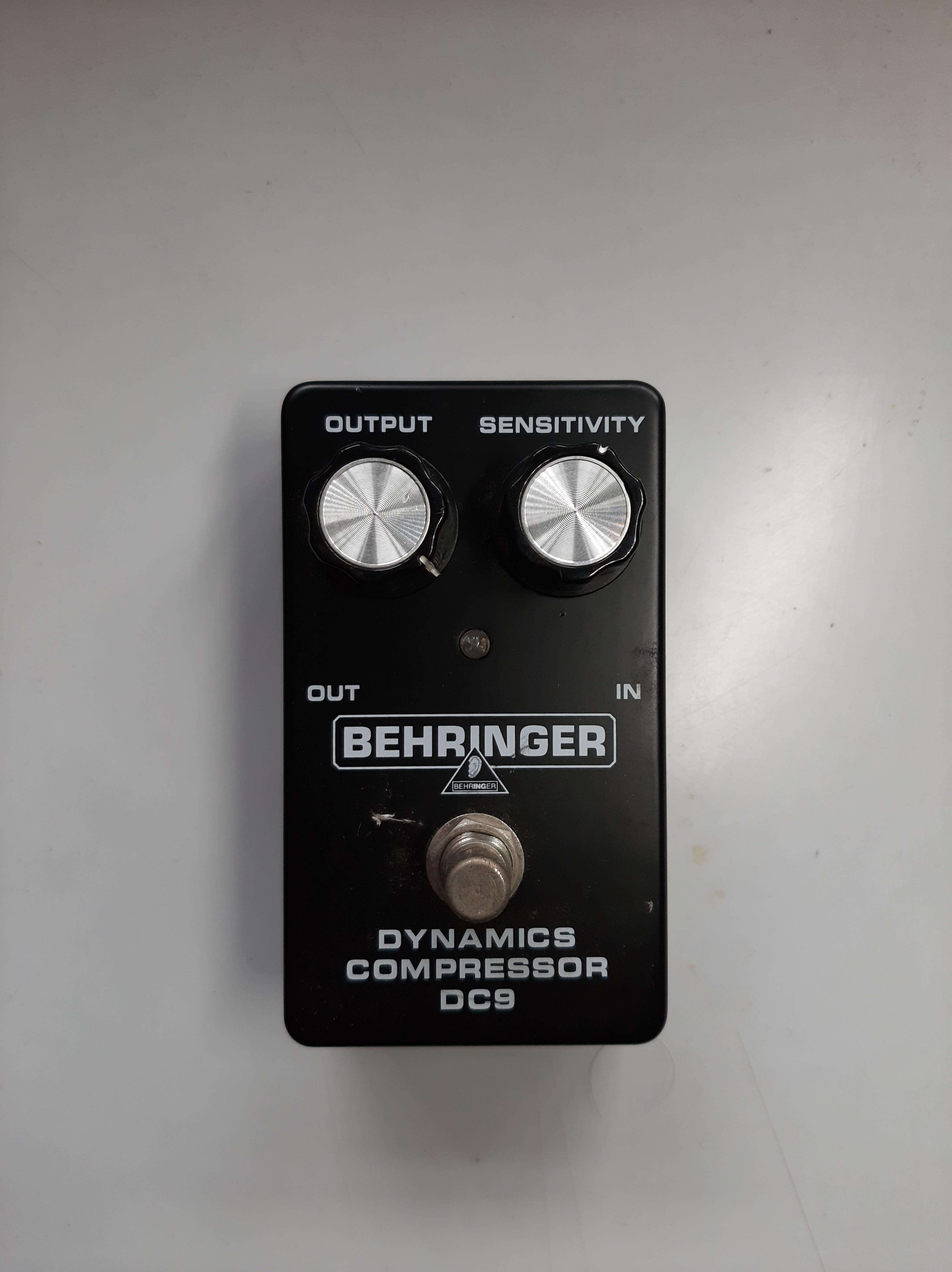 Behringer Dynamics Compressor DC9 Pedal, Hobbies & Toys, Music & Media ...