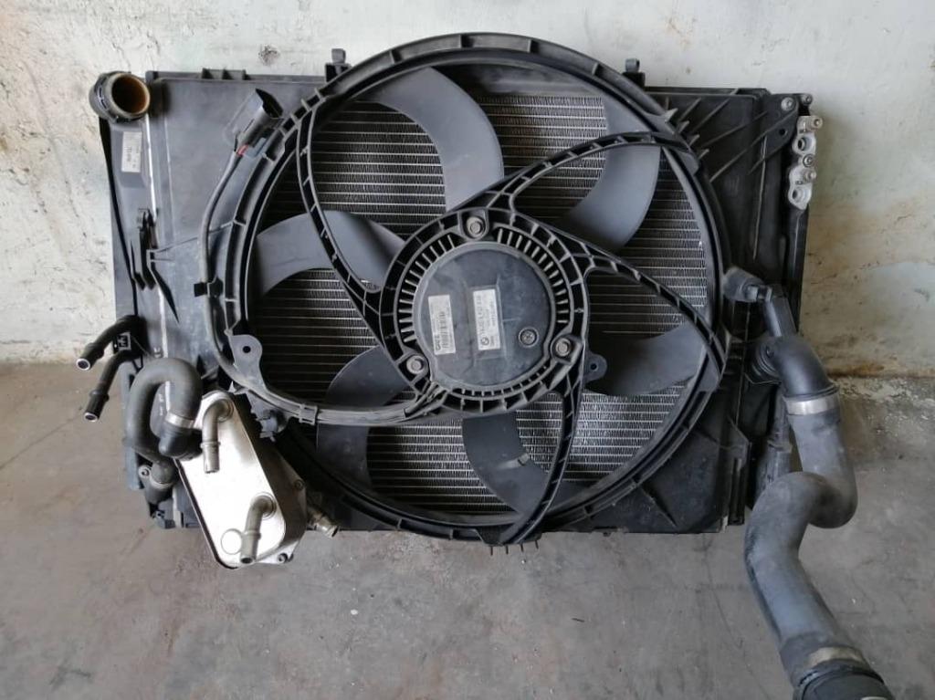 BMW E90 Pre Lci Original Radiator Fan Aircond Condense, Auto ...