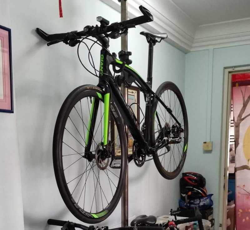 Giant FASTROAD SLR 1, Sports Equipment, Bicycles & Parts, Bicycles on ...