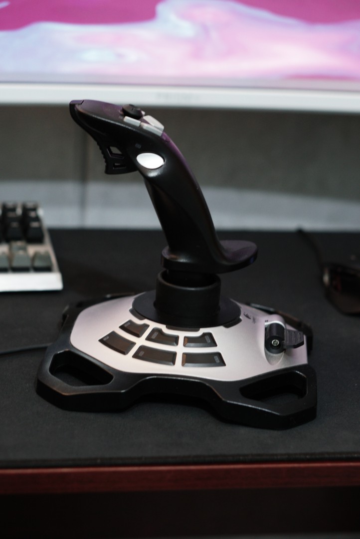 Logitech Extreme 3D Pro flight stick, Video Gaming, Video Game Consoles ...
